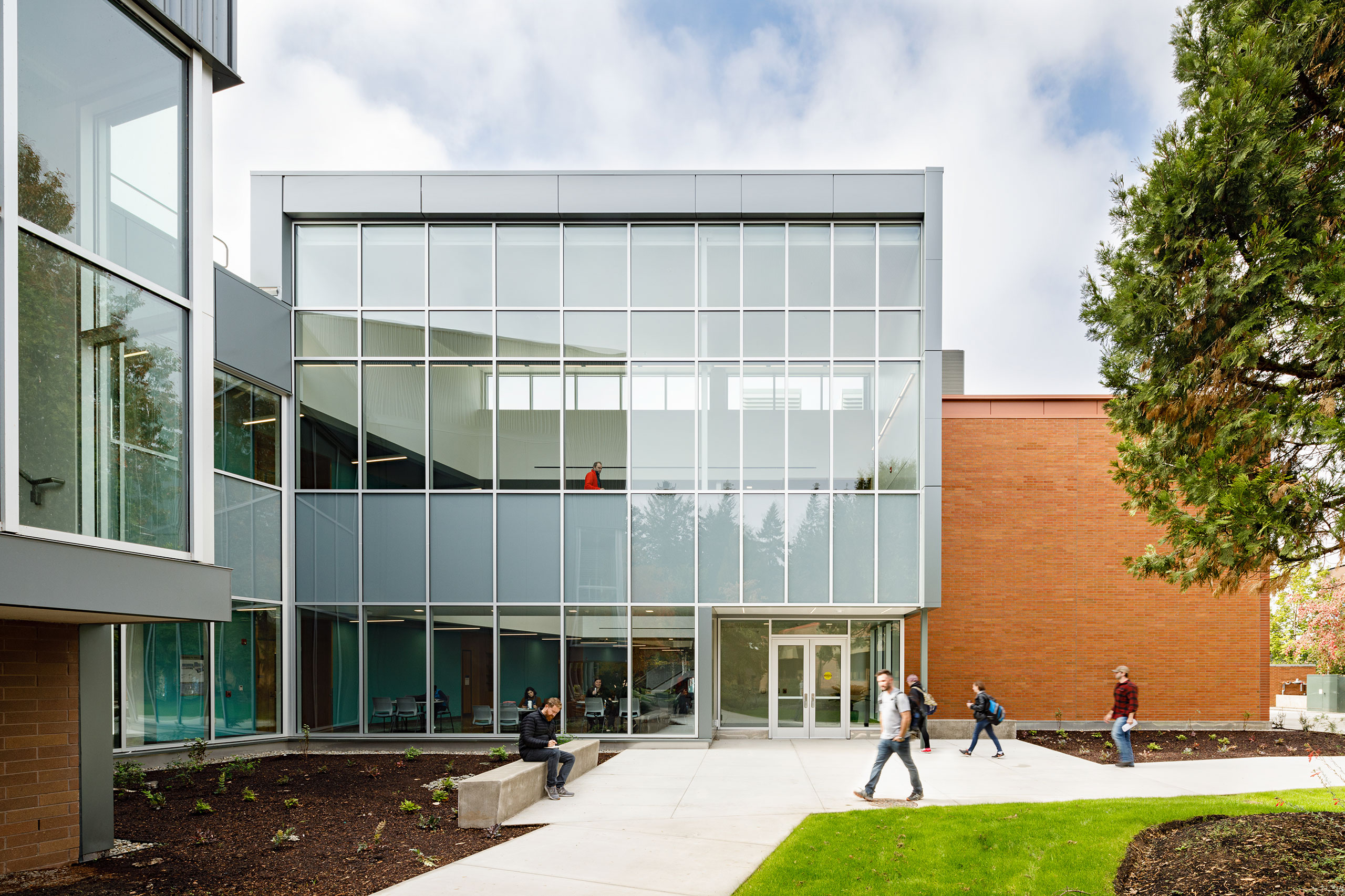 Clackamas Community College DeJardin Hall | catena consulting engineers